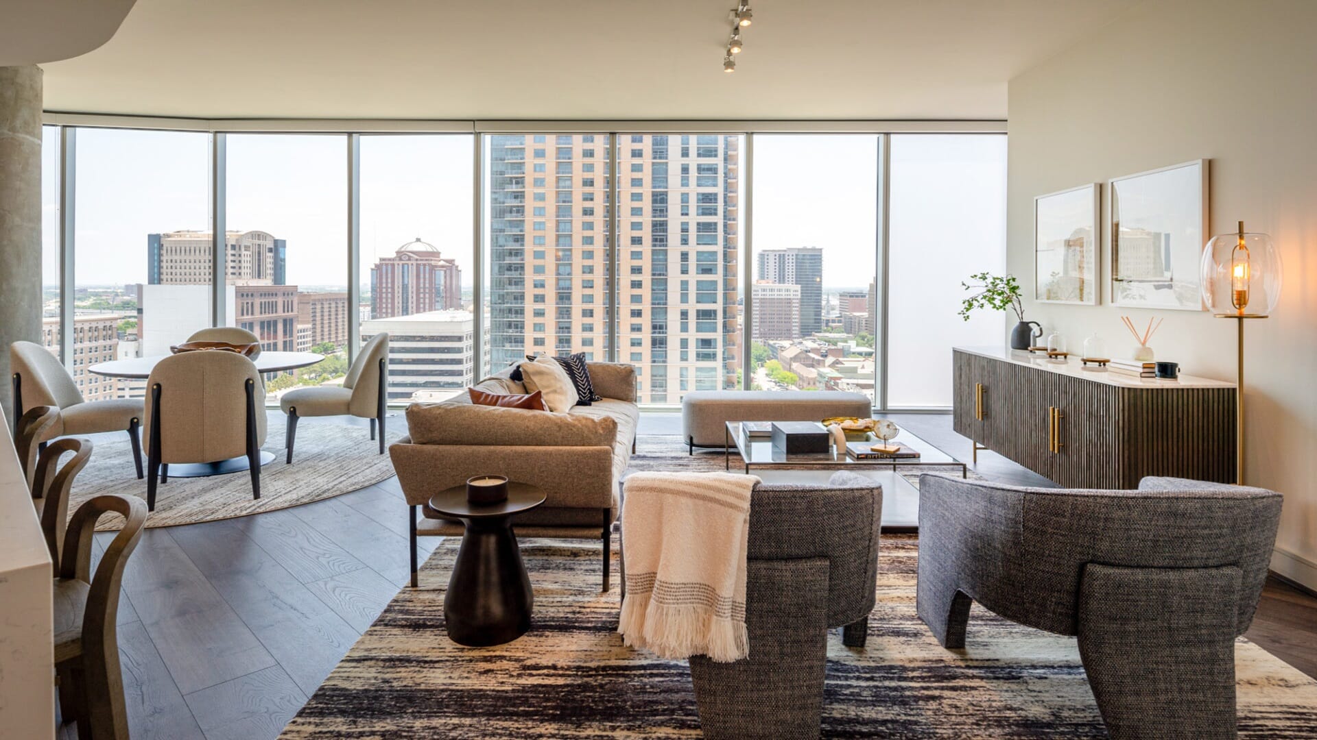 Downtown Houston Apartments Top Luxury Penthouse Apartments 2025